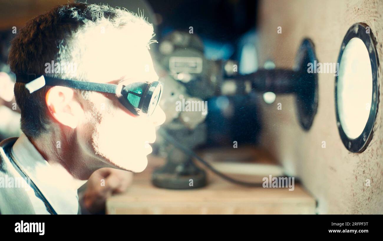 CILLIAN MURPHY in OPPENHEIMER (2023), directed by CHRISTOPHER NOLAN ...
