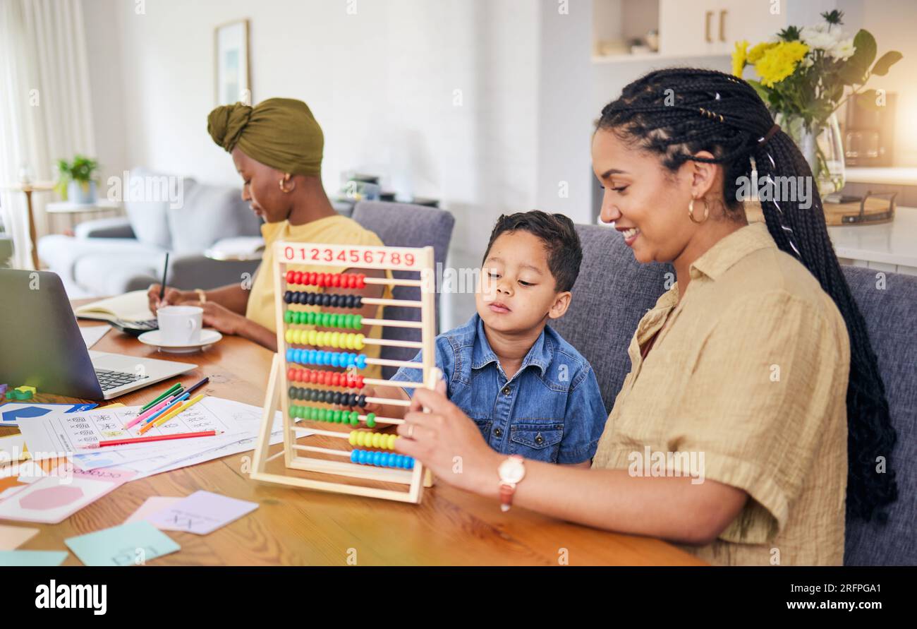Students learning to count on an abacus hi-res stock photography and images - Alamy