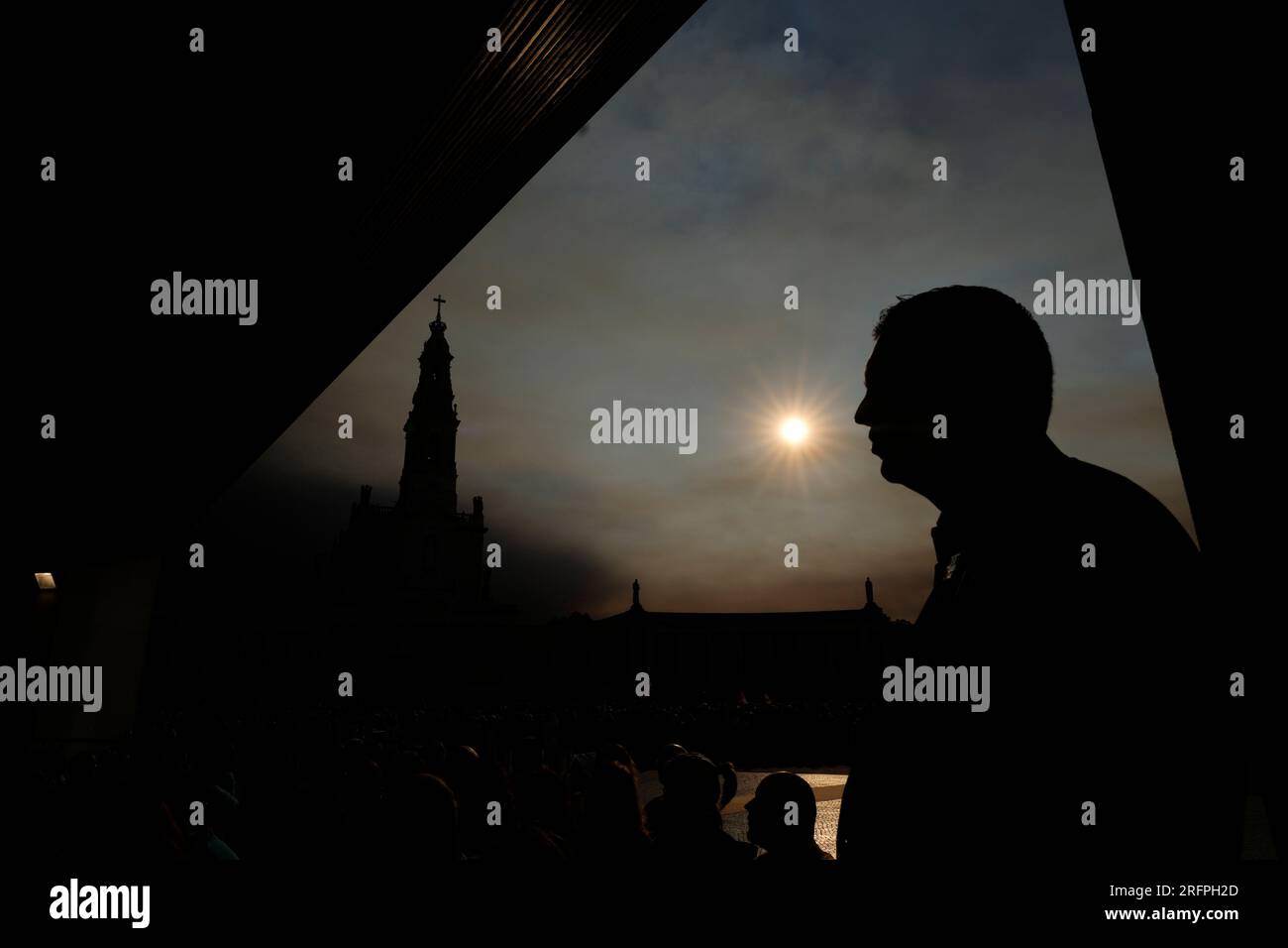 A Portuguese security officer stands next to the Chapel of the ...