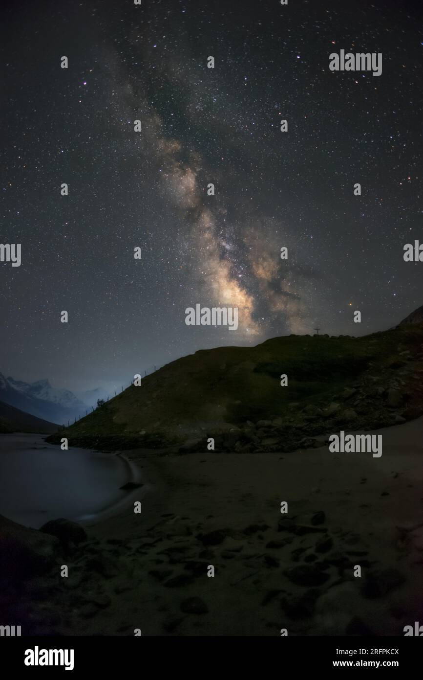 Bright milky way stars light in clear summer night sky Stock Photo - Alamy