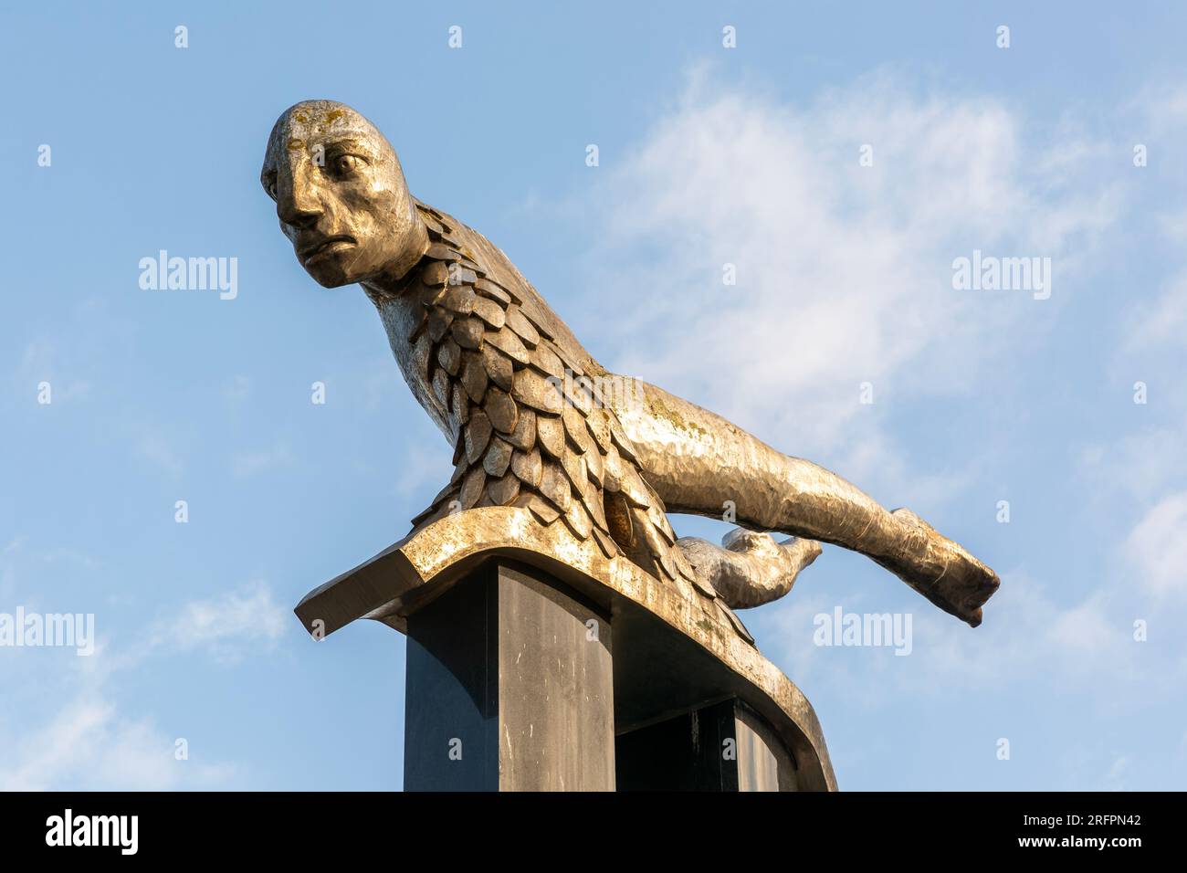 El Sireno sculpture, The Merman, by Francisco Leiro 1991, Praza Porto ...