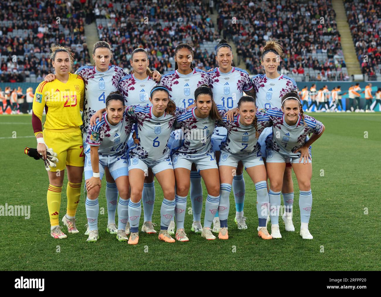 Spain line up prior to the match hi-res stock photography and images ...