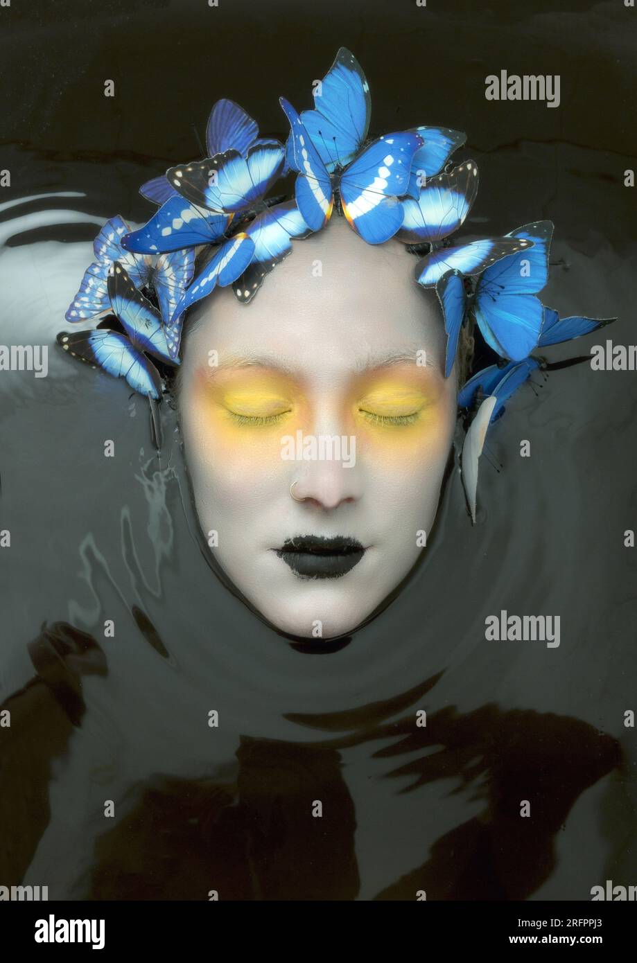 Dystopian hi-res stock photography and images - Alamy