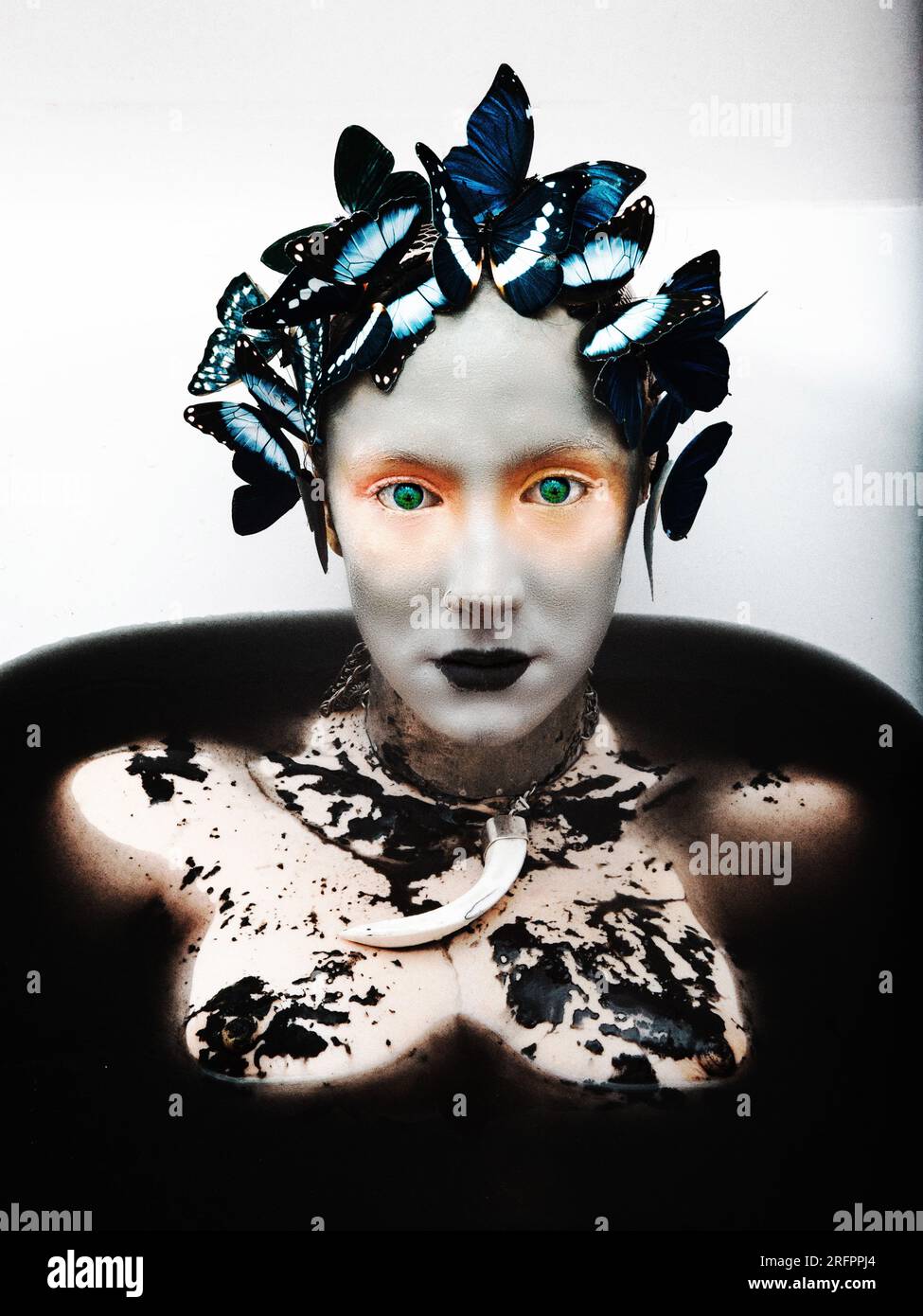 Dystopian future hi-res stock photography and images - Alamy