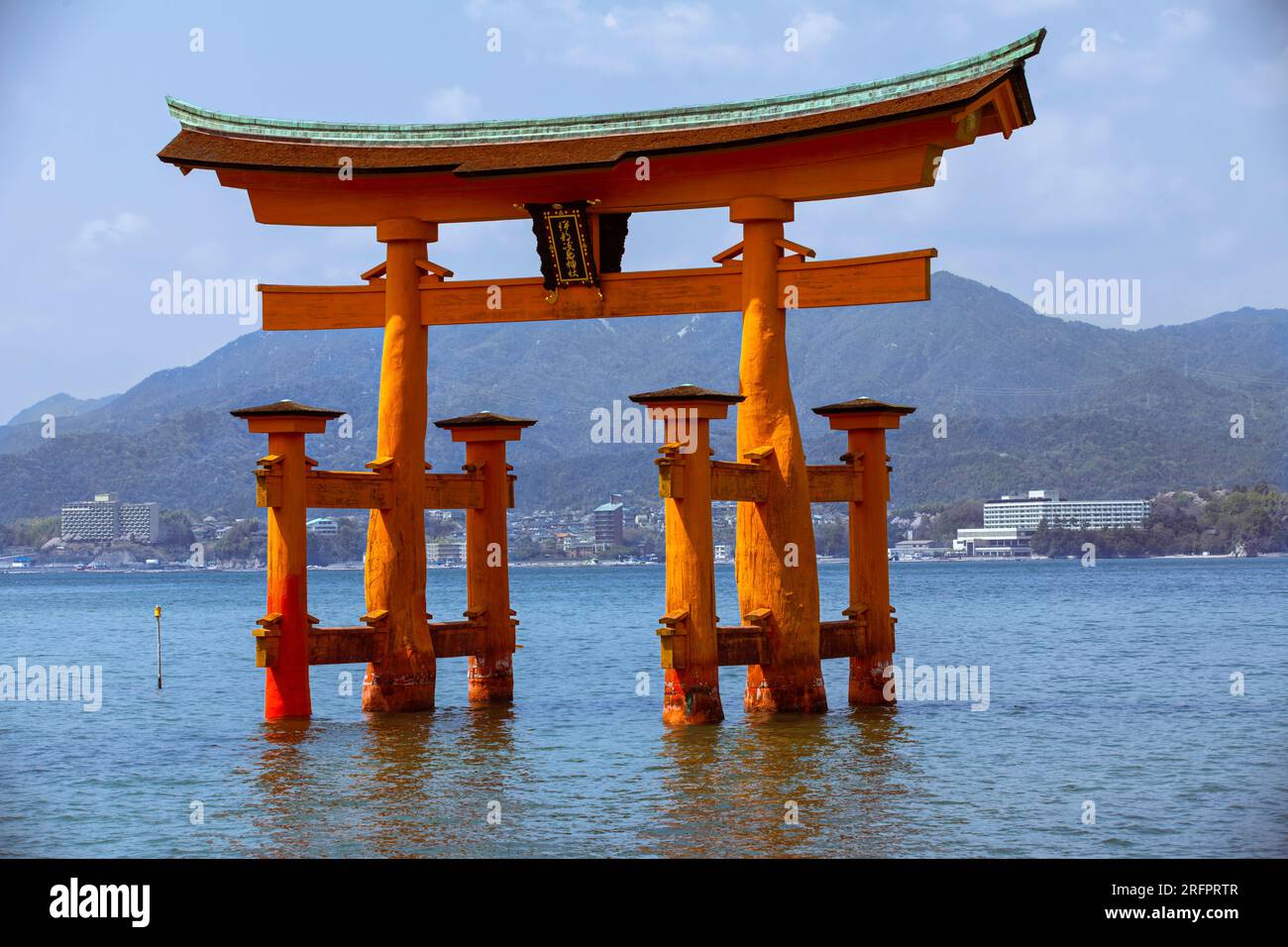 Itsukushima Jinja Otorii (Grand Torii Gate) - Itsukushima Japan Stock ...