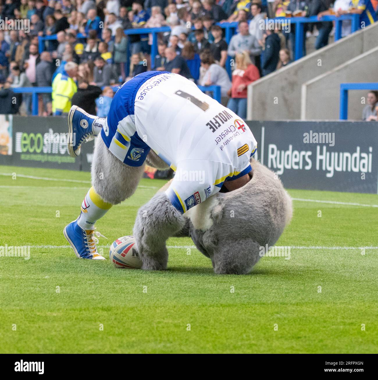 Warrington, Cheshire, England 4th August 2023. Warrington Wolves ...