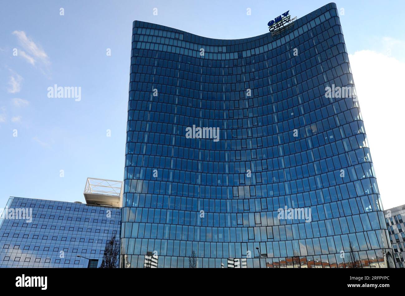 Omv headquarter hi-res stock photography and images - Alamy