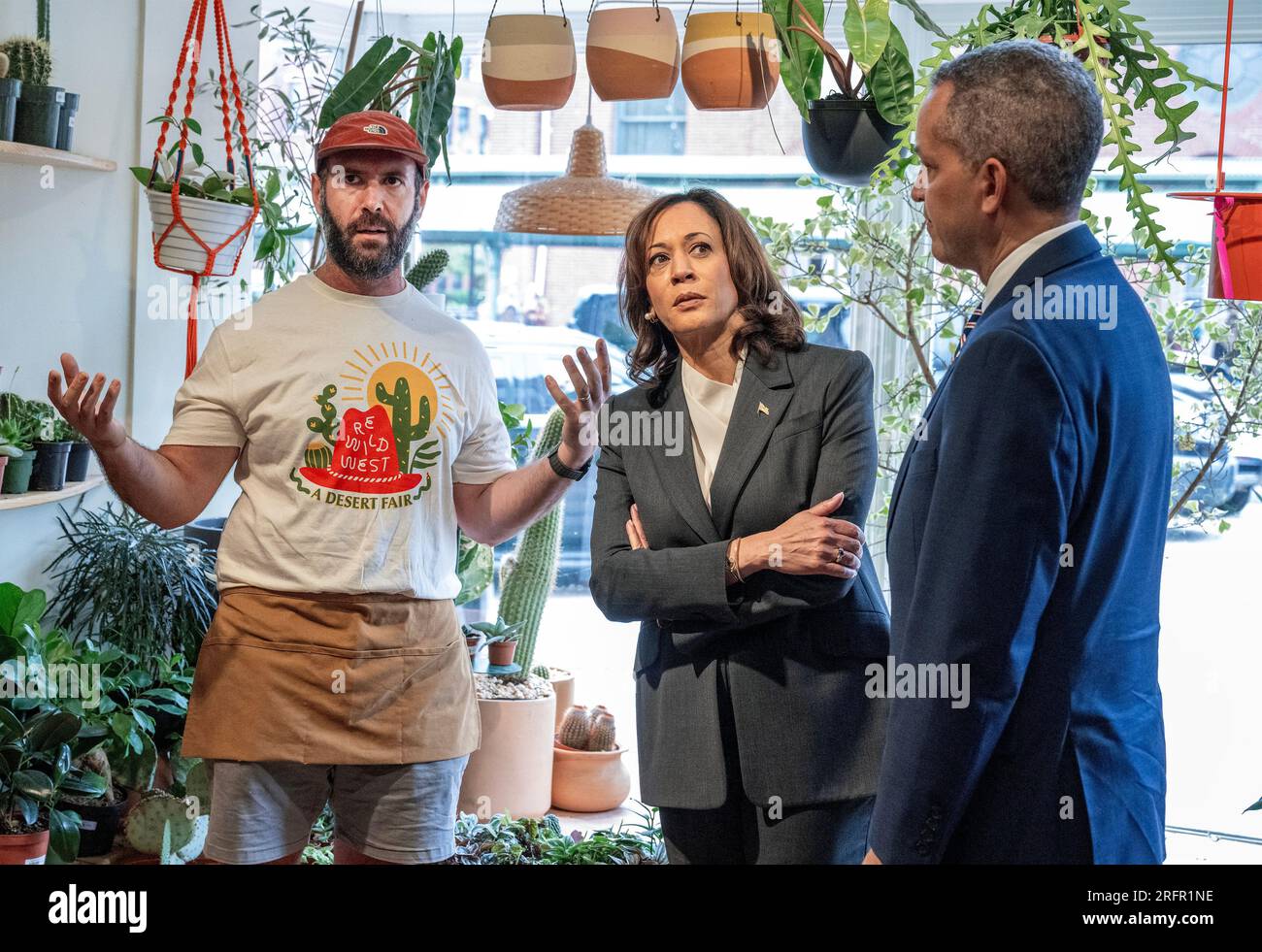 Harris center hi-res stock photography and images - Alamy