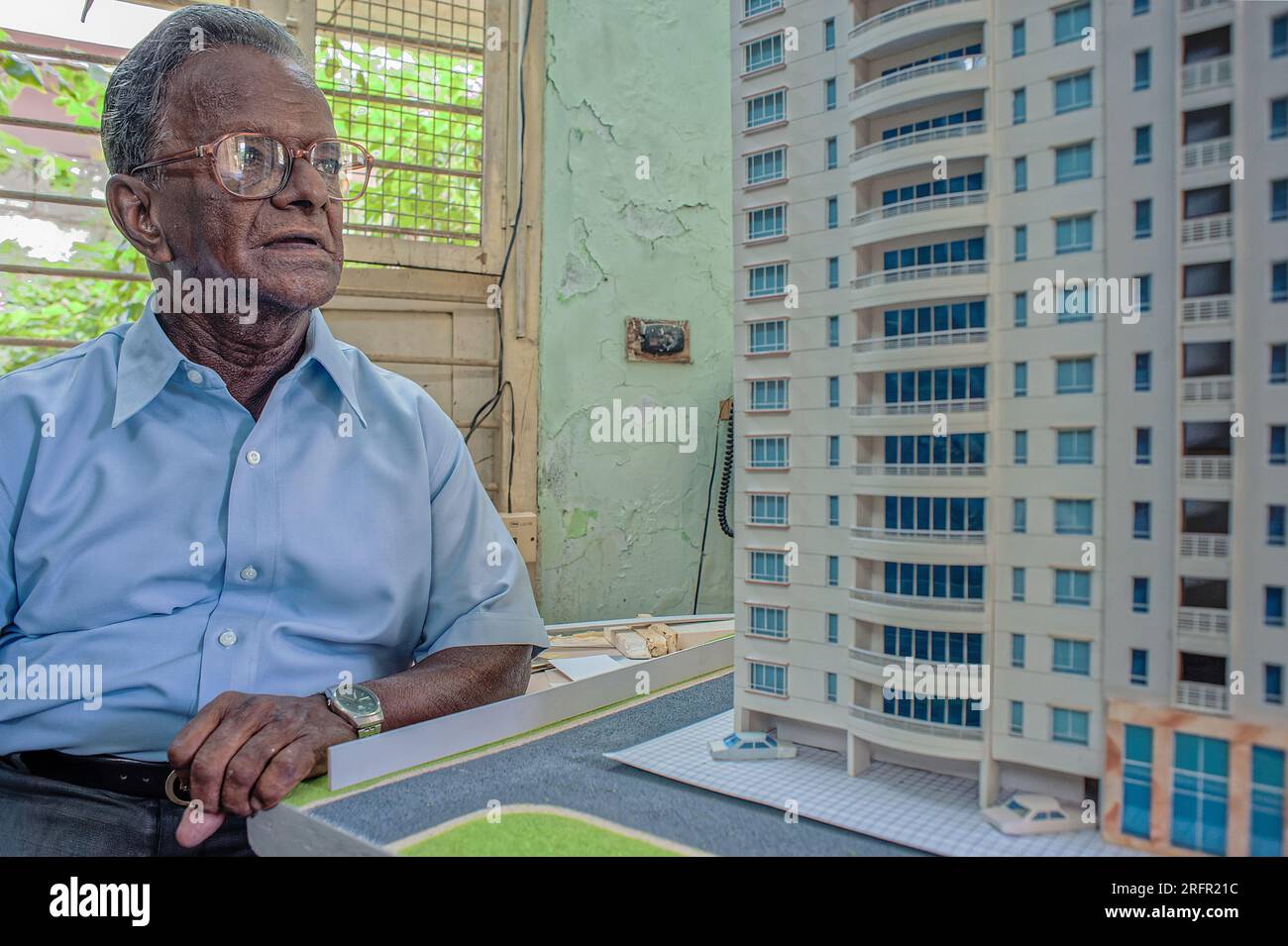 08 18 2009 an architectural scale model of a fteen storey Residential ...