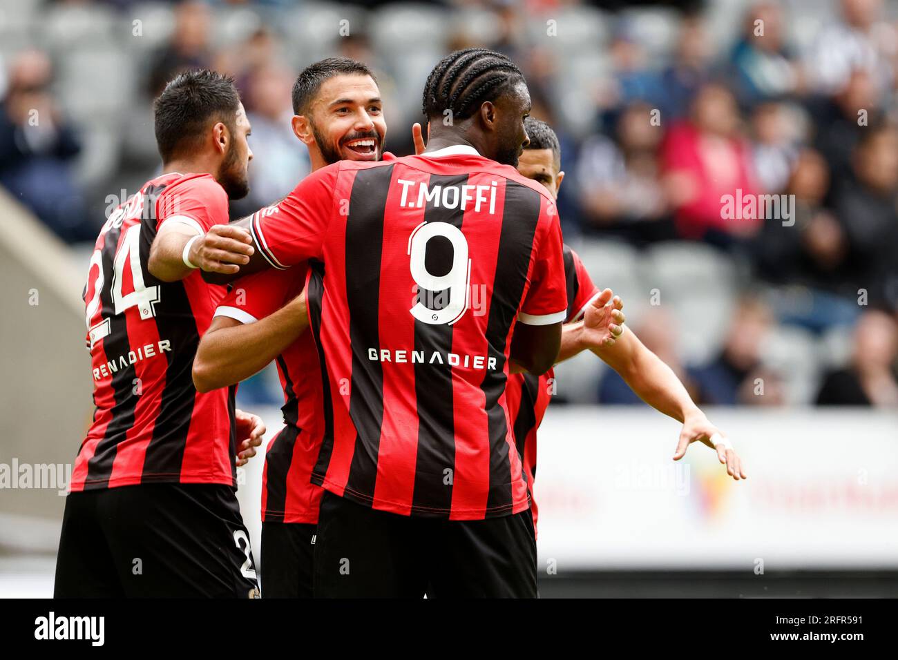 Nice's Morgan Sanson (centre) celebrates scoring their side's first ...
