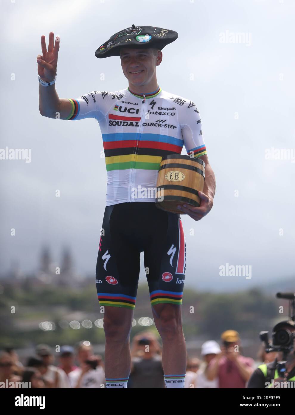 Clásica san sebastián remco evenepoel hi-res stock photography and ...