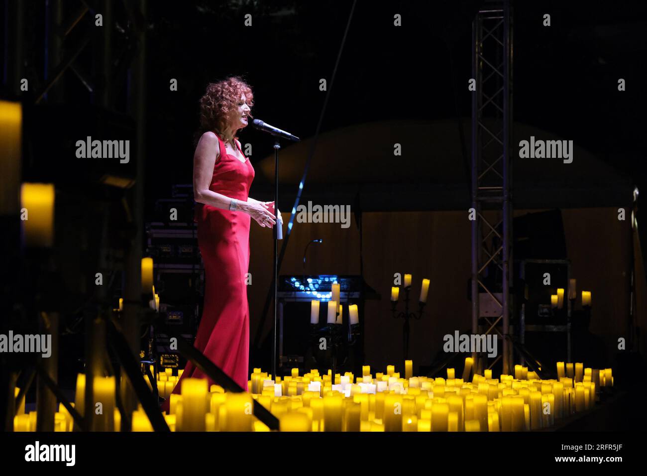 Fiorella mannoia images hi-res stock photography and images - Alamy