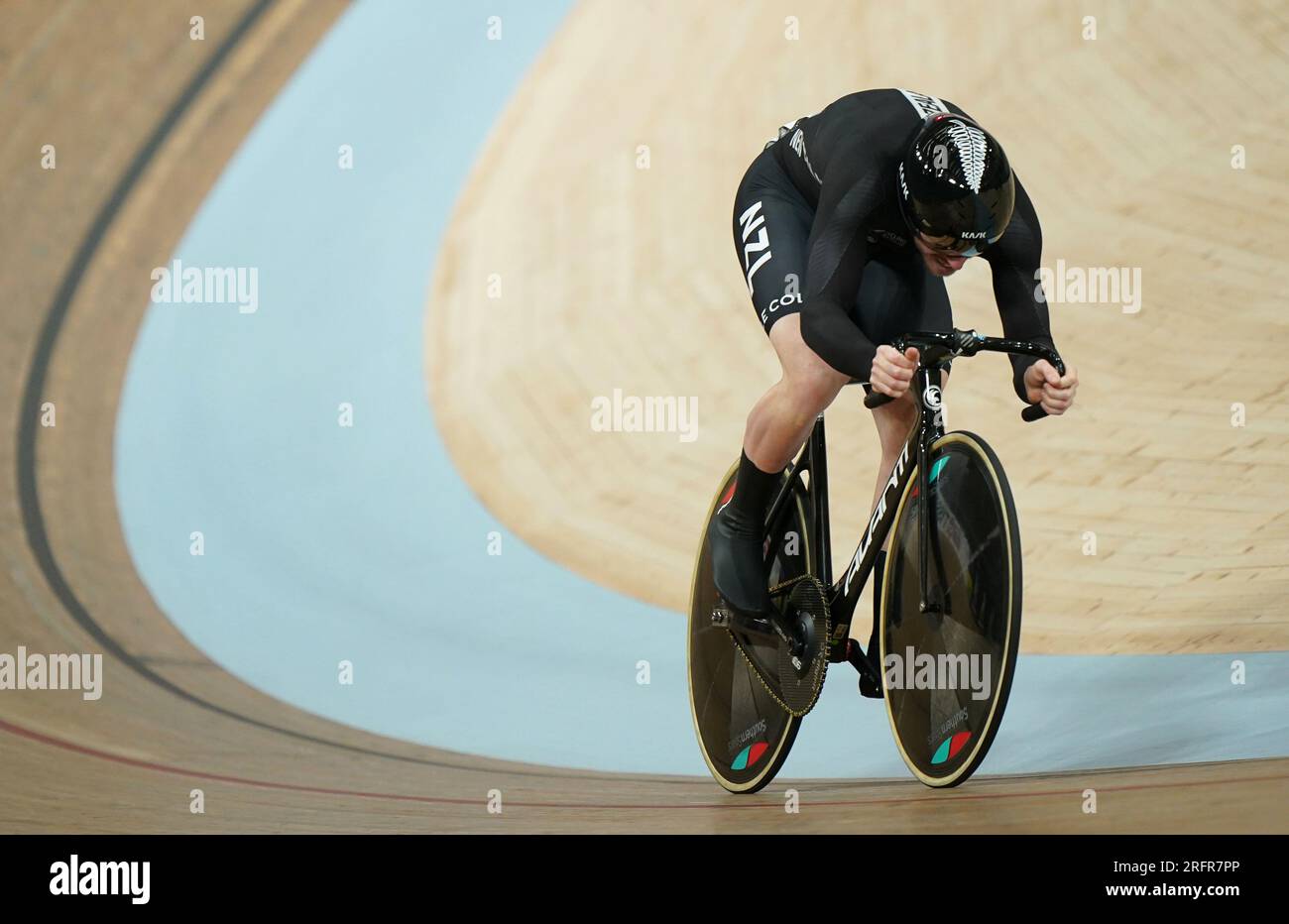 New Zealand's Sam Dakin competes in the Men's Elite Sprint ...