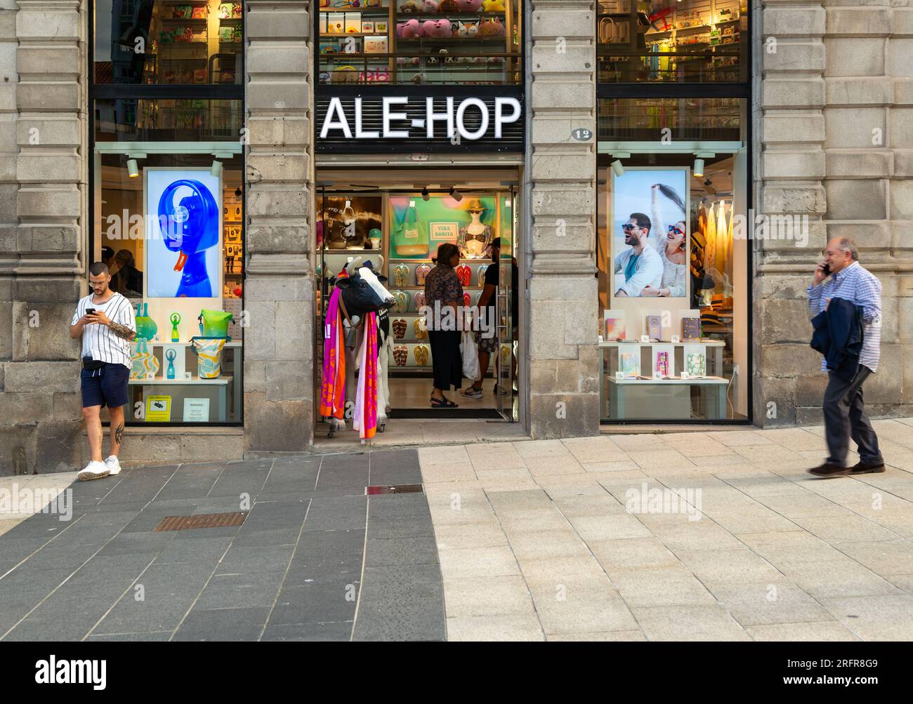 Ale-Hop shop store on Praza Porto do Sol plaza, city centre of Vigo, Galicia, Spain Stock Photo ...