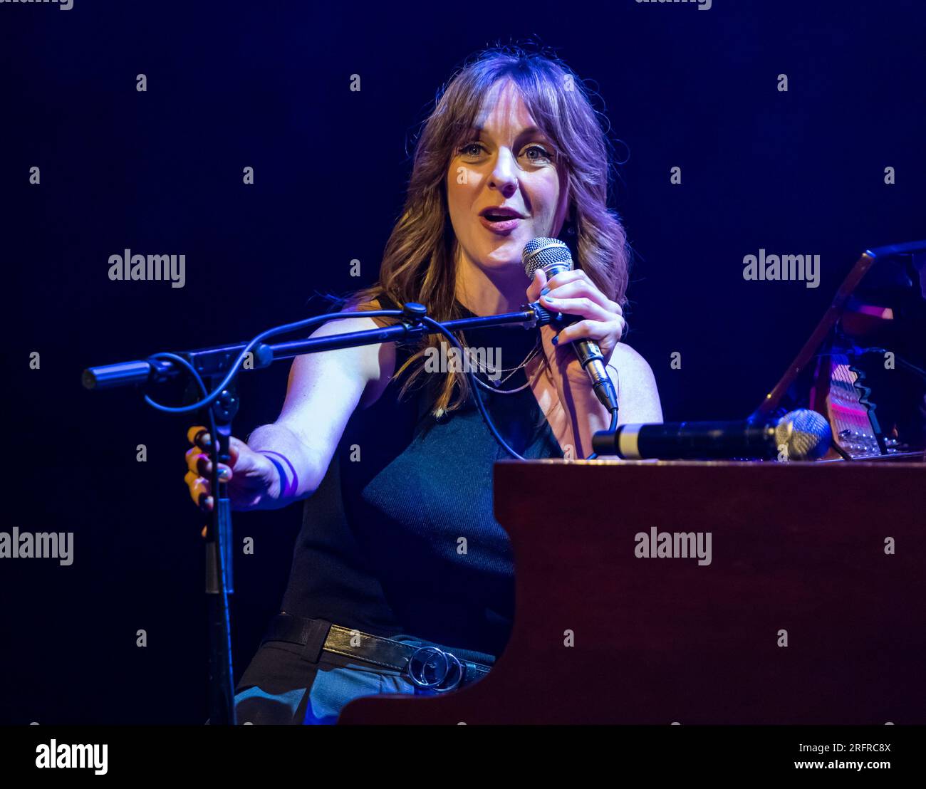 Gillian cosgriff hi-res stock photography and images - Alamy