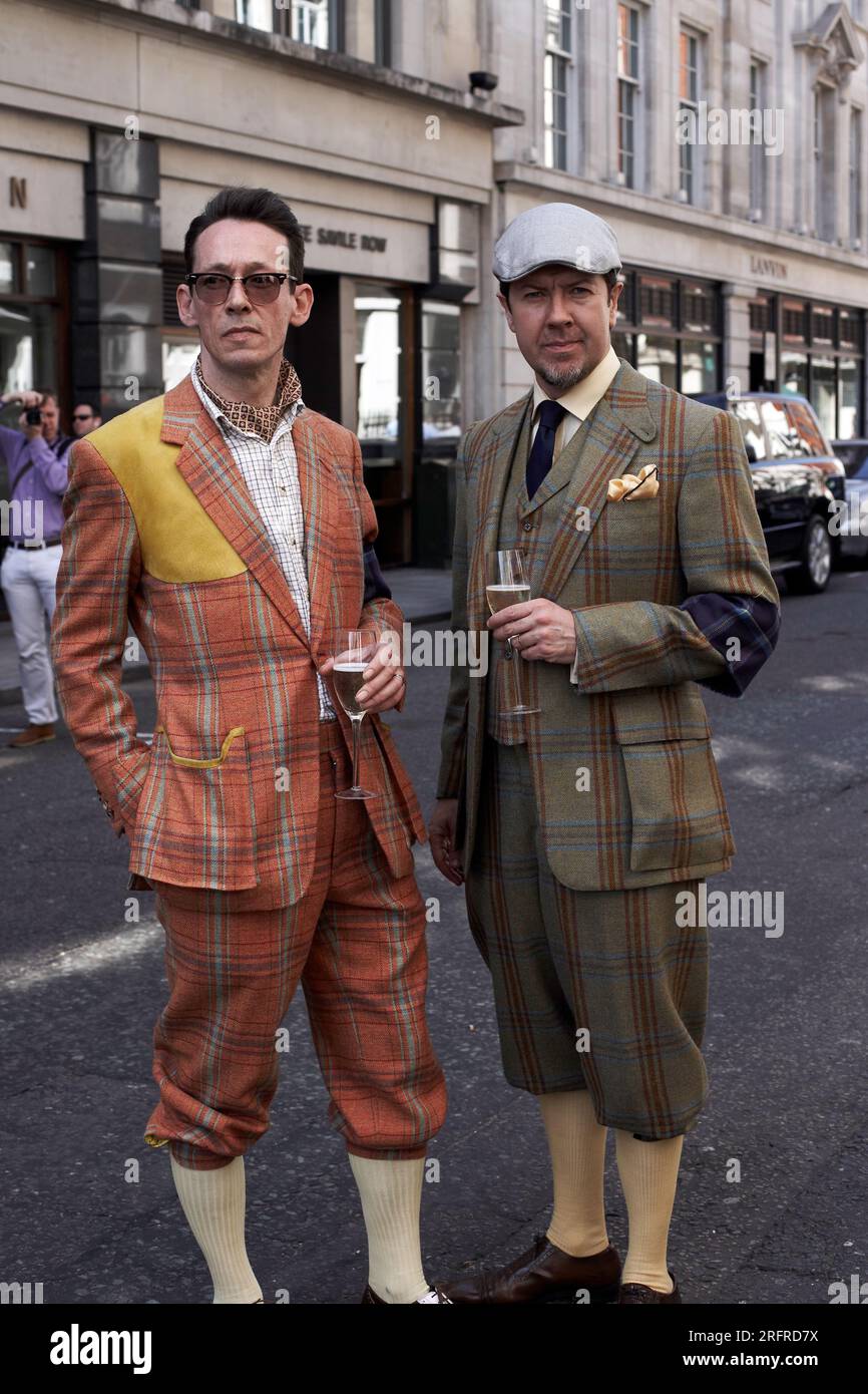 Savile row london street hi-res stock photography and images - Alamy