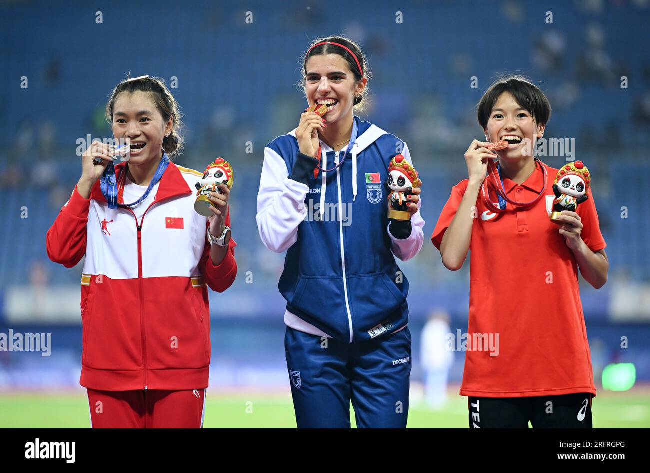 Chengdu, China's Sichuan Province. 5th Aug, 2023. Gold medalist Mariana Machado Carvalho (C) of ...