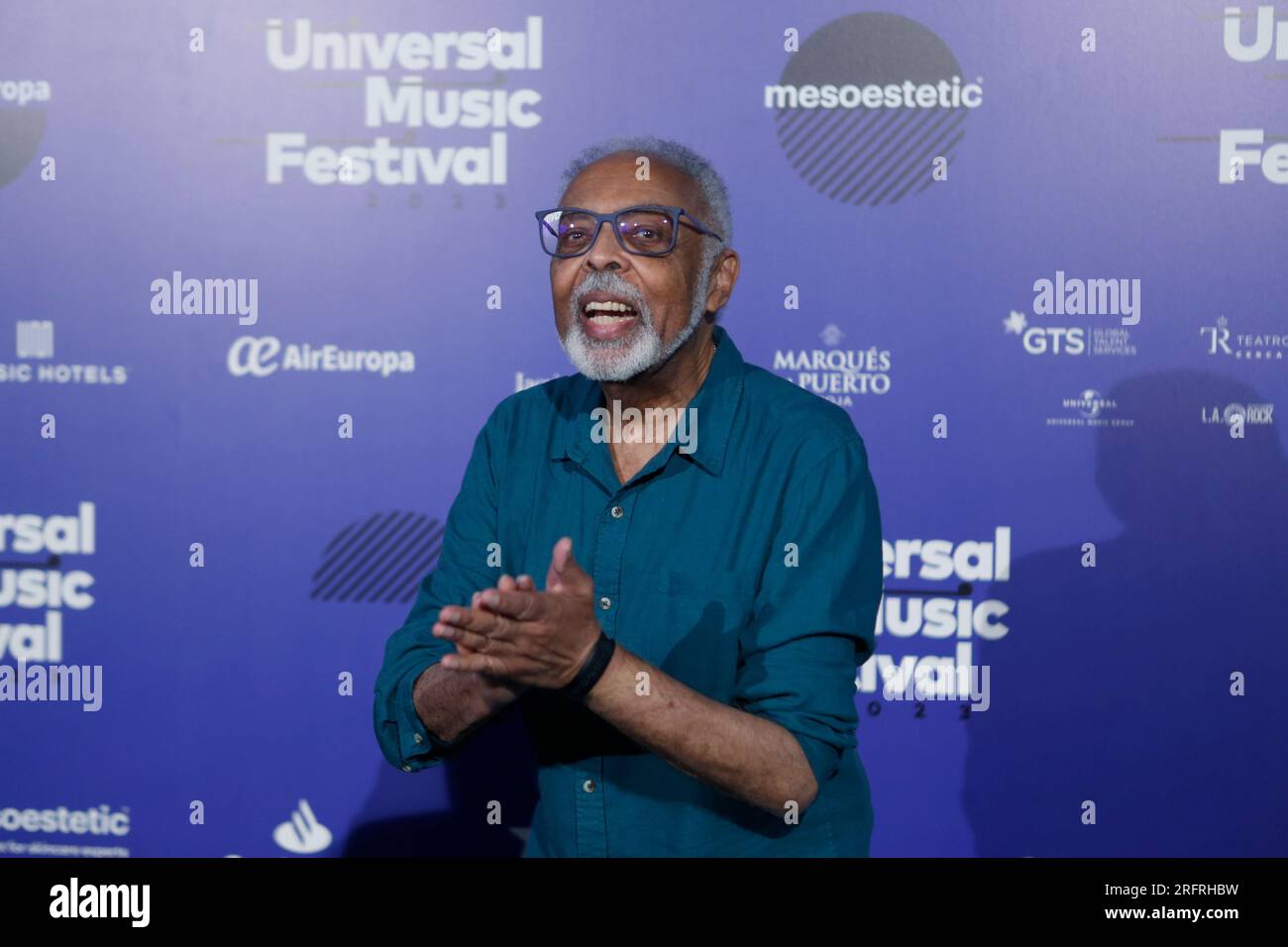 Gilberto gil guitarrista hi-res stock photography and images - Alamy