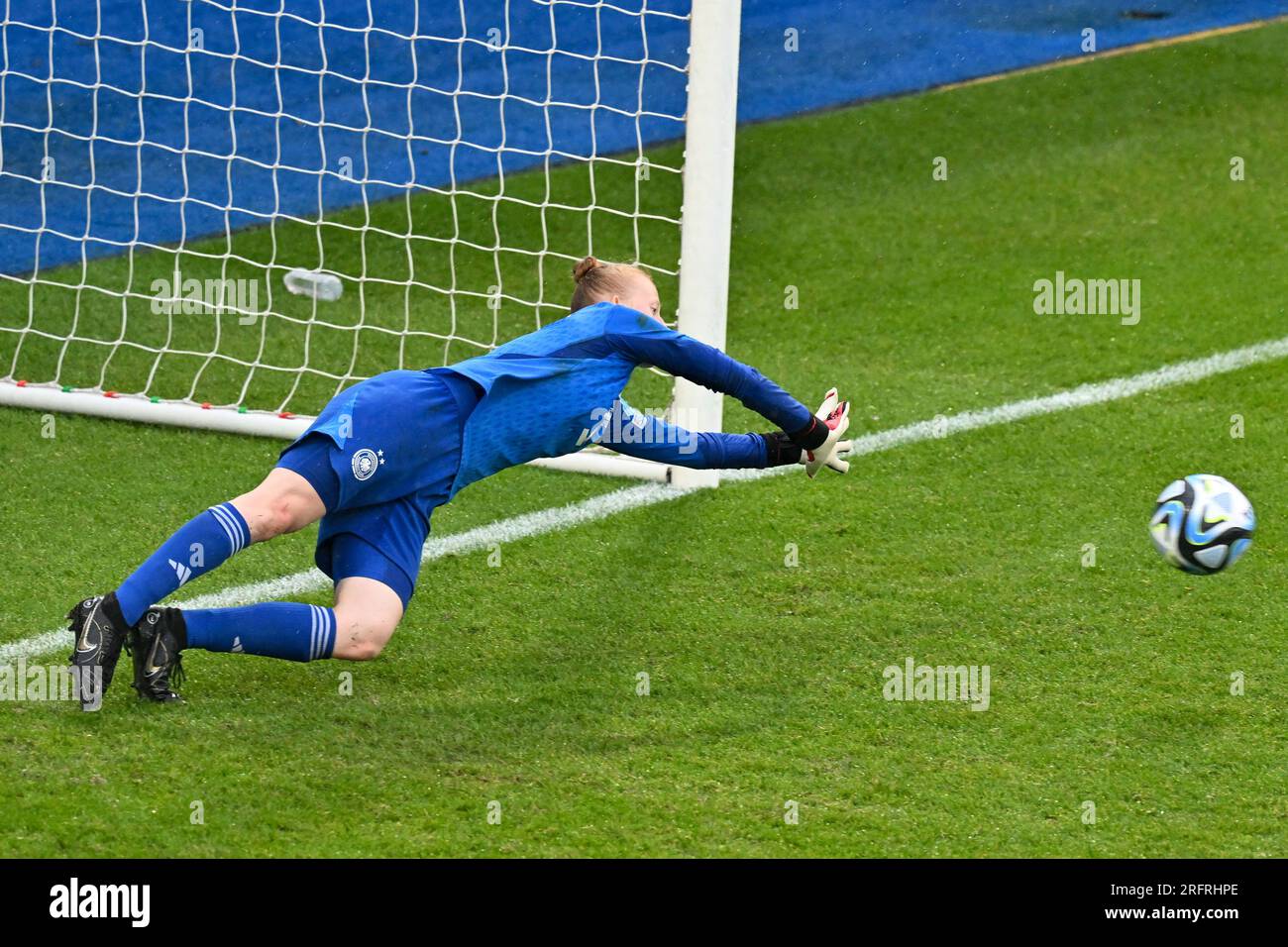 goalkeeper Rebecca Adamczyk (1) of Germany pictured during a female ...