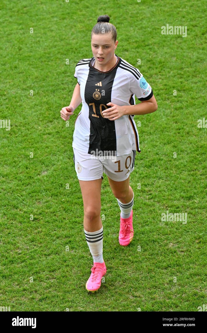 Alara Sehitler (10) of Germany pictured during a female soccer game between the national women ...
