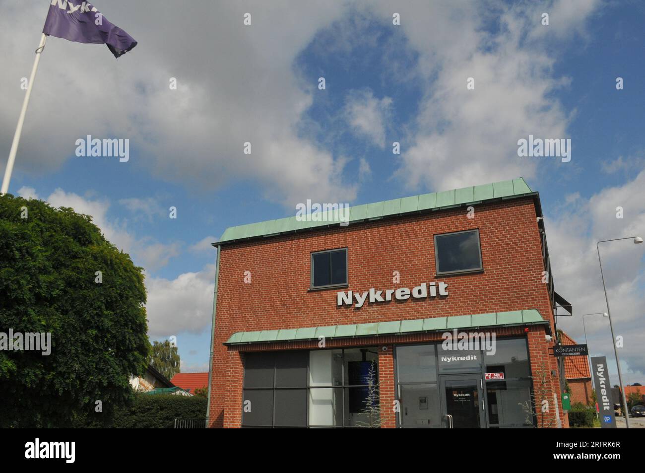 Nykreidt bolig bank hi-res stock photography and images - Alamy