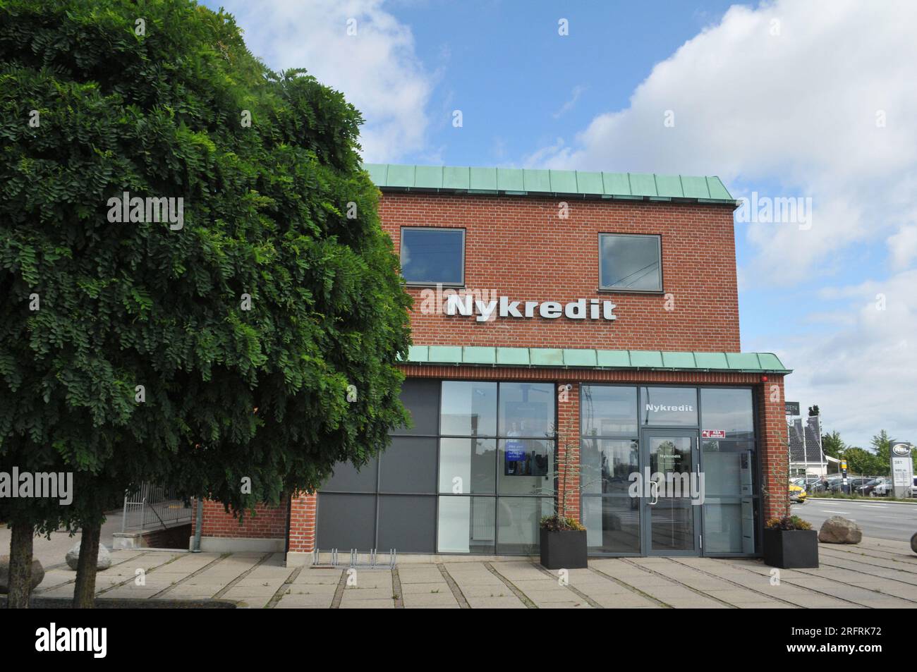 Nykreidt bolig bank hi-res stock photography and images - Alamy