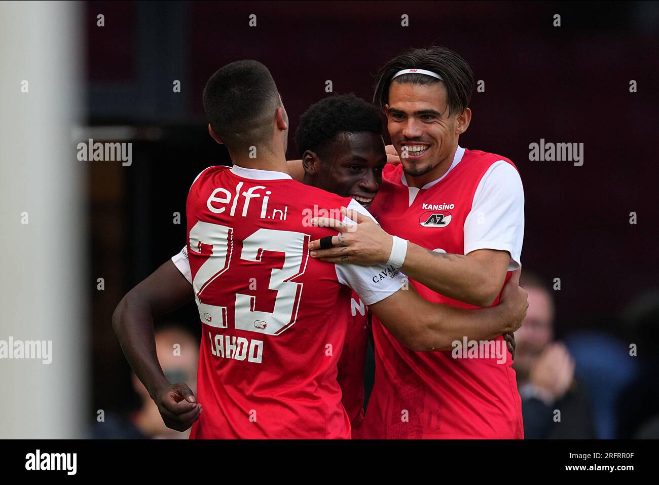 ALKMAAR - (lr), Mayckel Lahdo of AZ Alkmaar, Ernest Poku of AZ Alkmaar ...