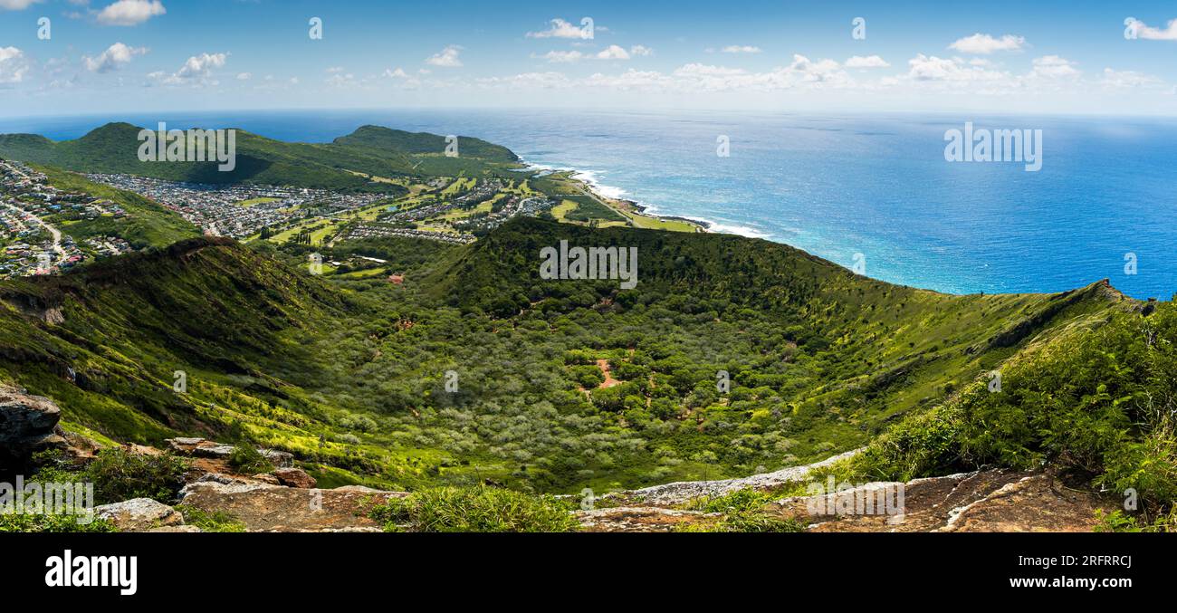 Panoramic mountain view honolulu hi-res stock photography and images ...