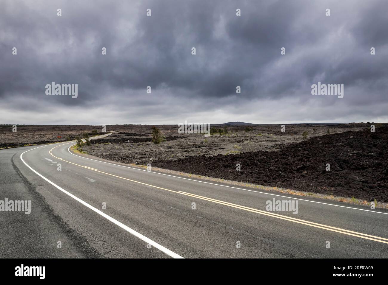 Chain of crater road in Volcano national park Stock Photo - Alamy