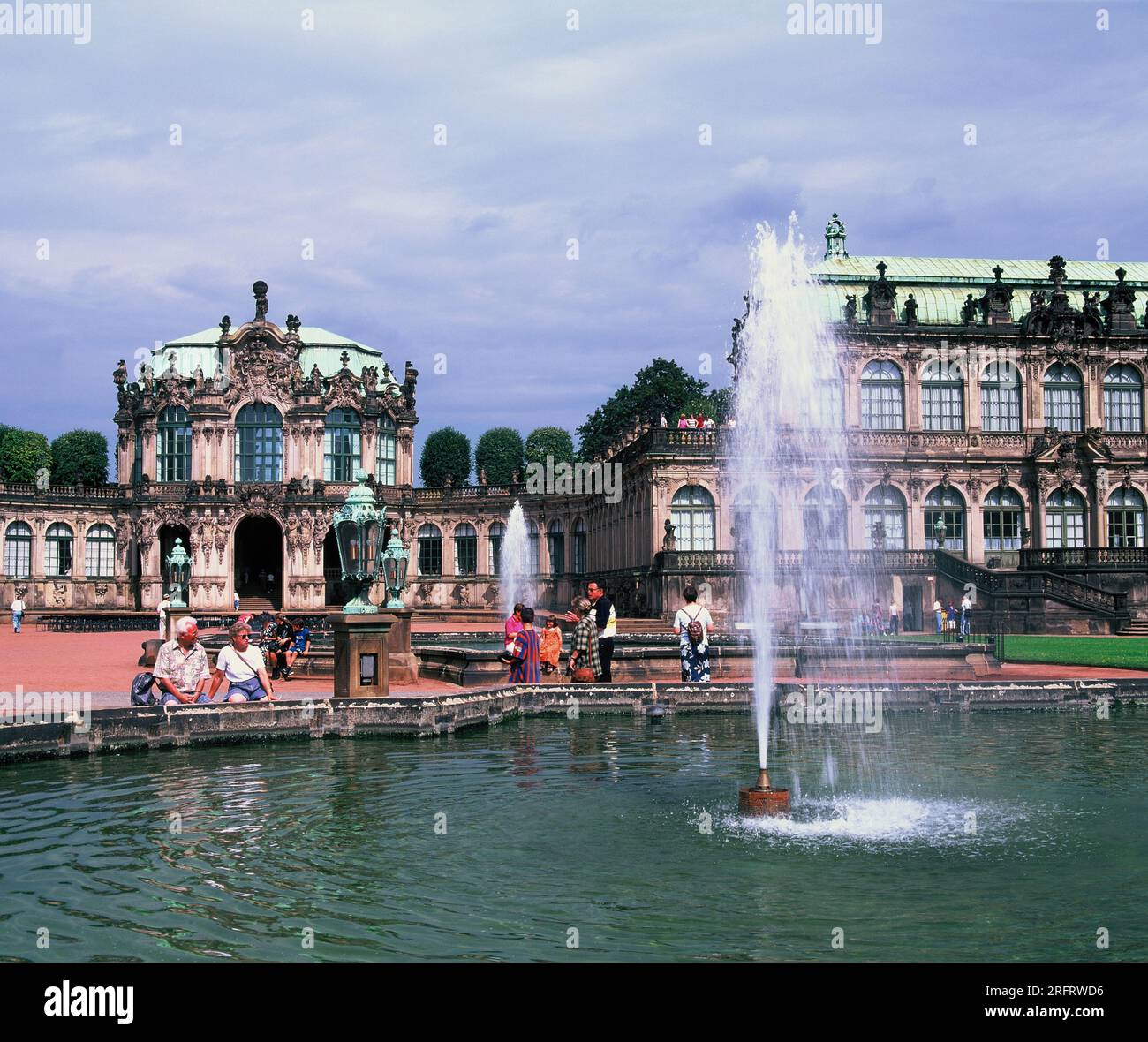 Dresden fountain hi-res stock photography and images - Alamy