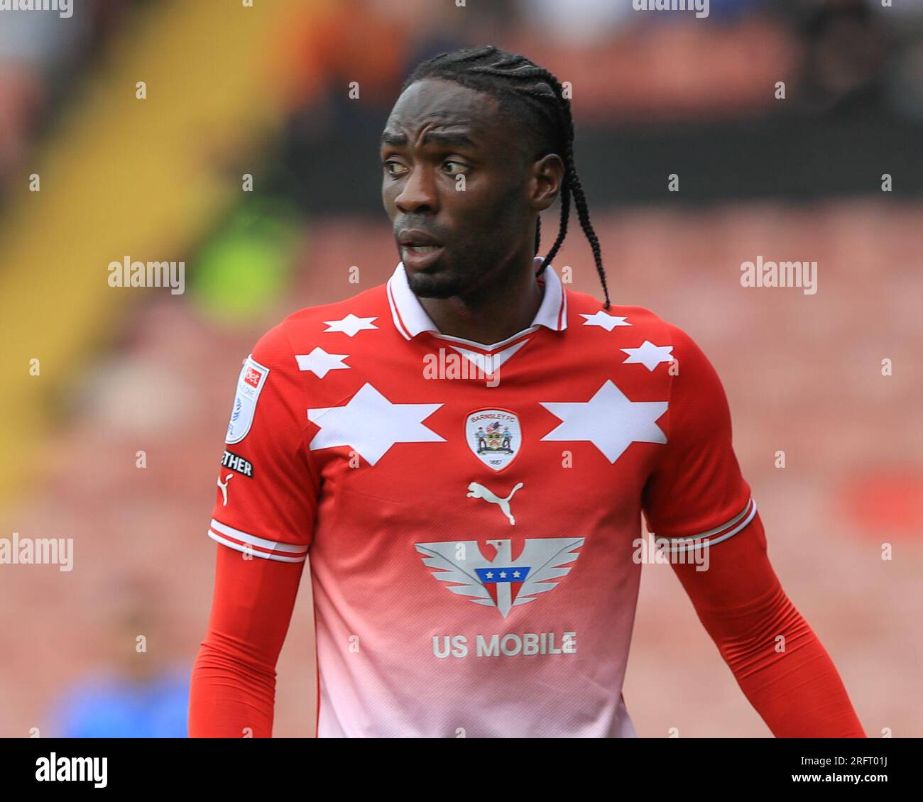 Devante Cole #44 of Barnsley during the Sky Bet League 1 match Barnsley ...