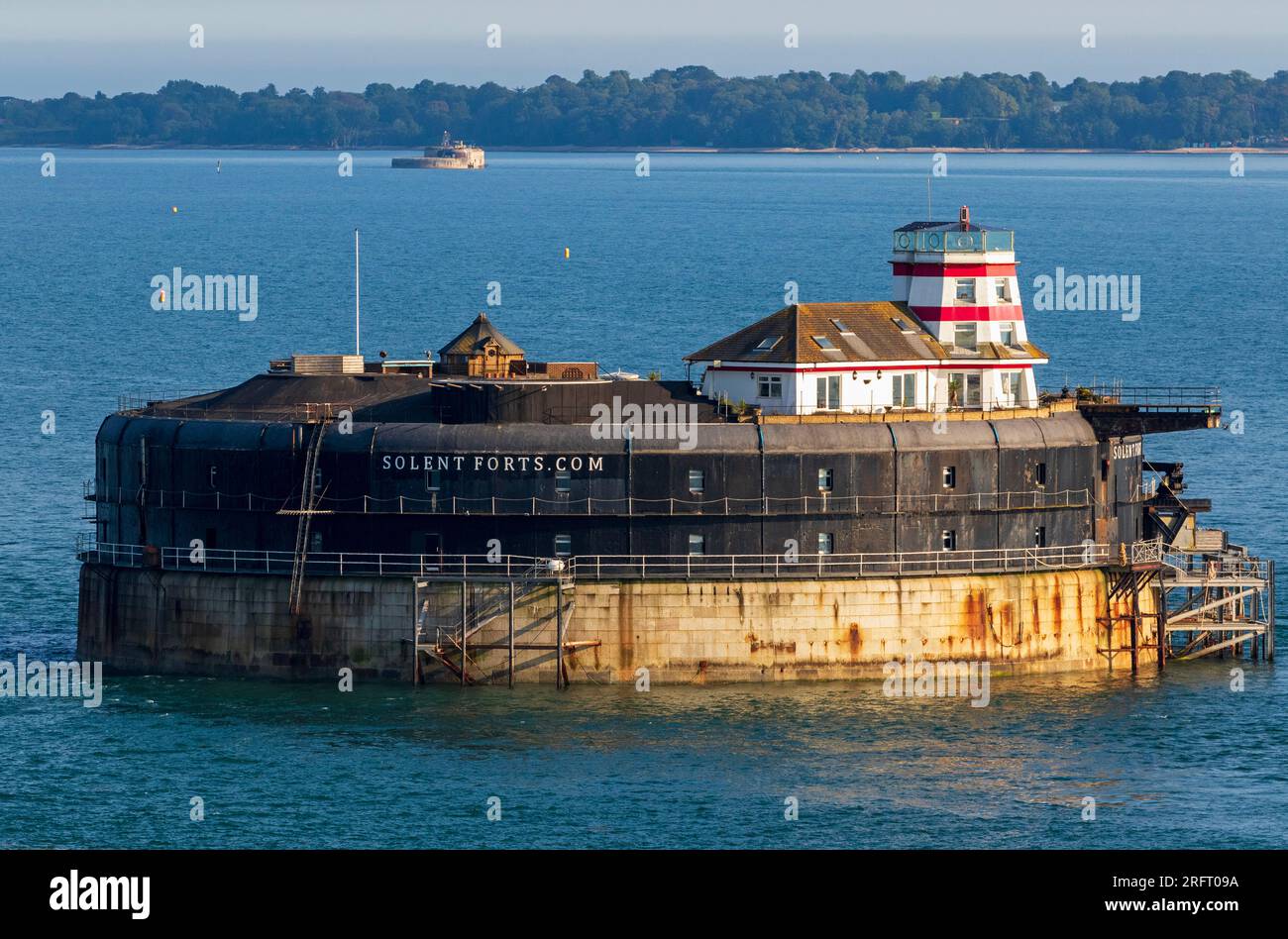 Palmerston forts solent hi-res stock photography and images - Alamy