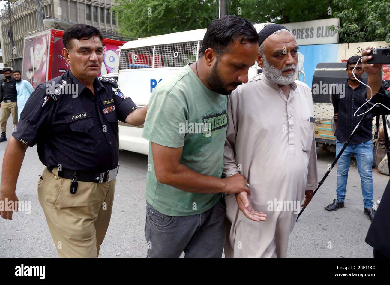 Police official restore baton charge and arrest to repel protesters ...
