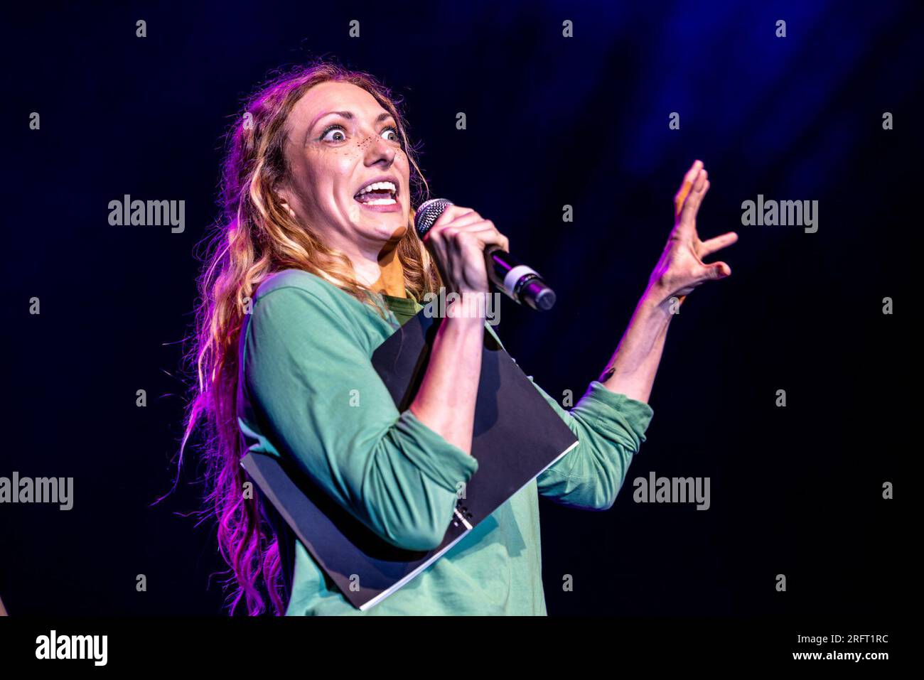 Lucy mccormick hi-res stock photography and images - Alamy