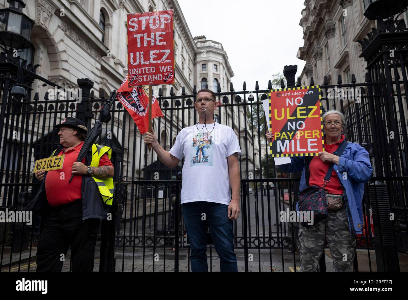 London, UK. 05th Aug, 2023. Protesters are seen with placards and ...