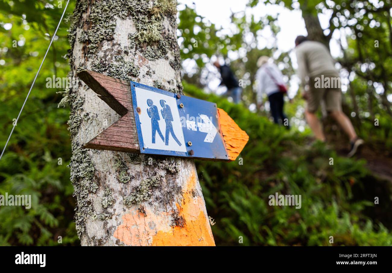 Naturstig hi-res stock photography and images - Alamy