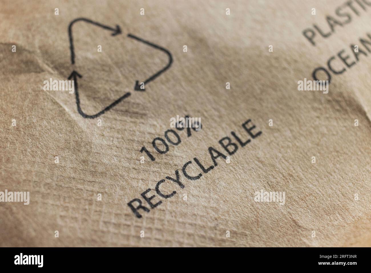 Signs and symbols, 100 % recyclable Stock Photo - Alamy