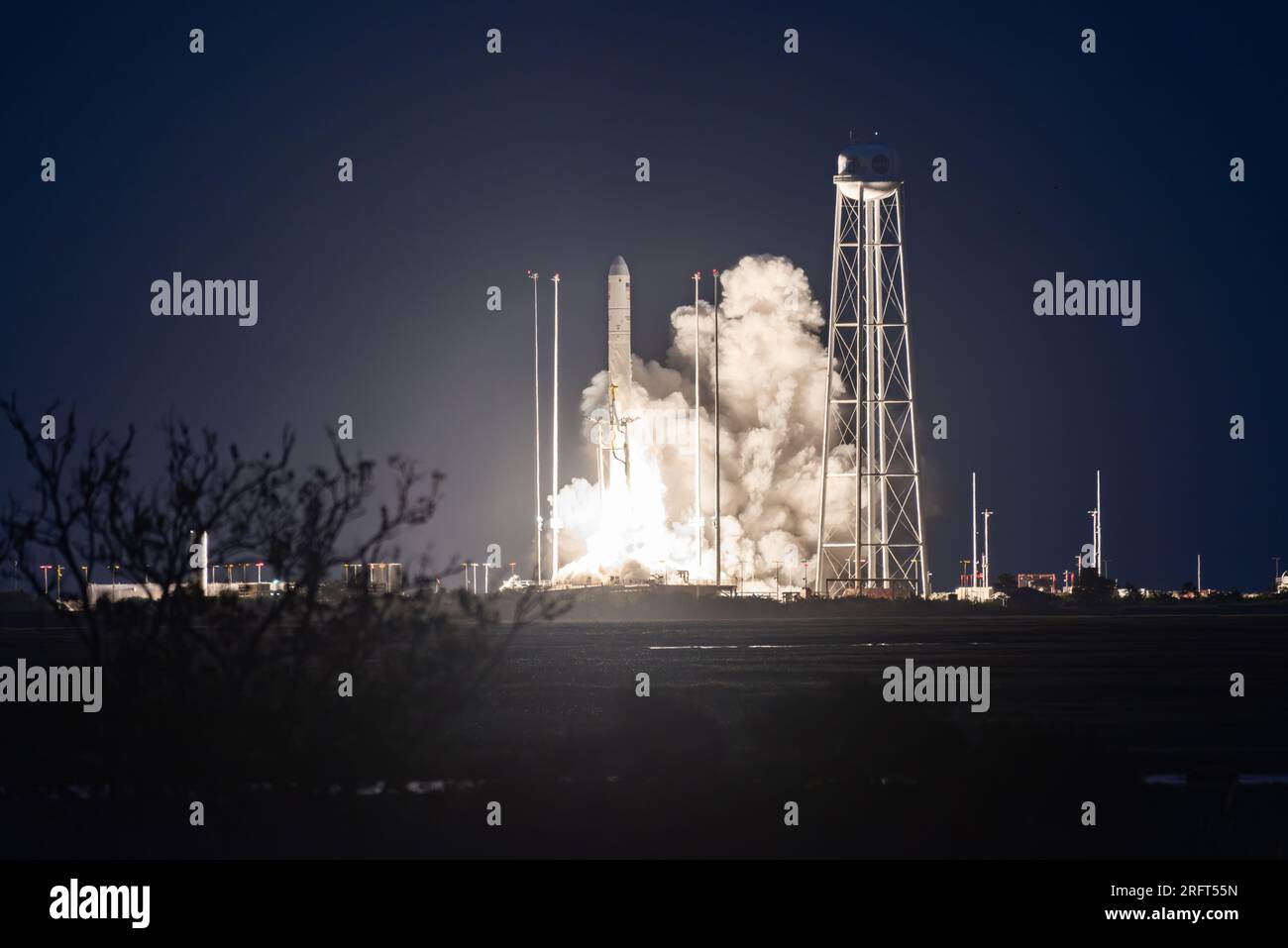 Rocket launch facility hi-res stock photography and images - Alamy