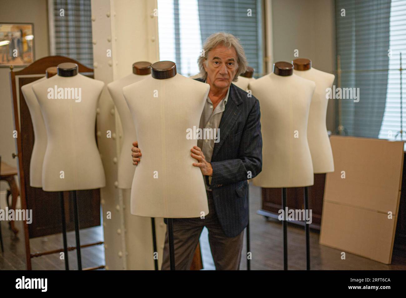 Mens designer hi-res stock photography and images - Alamy