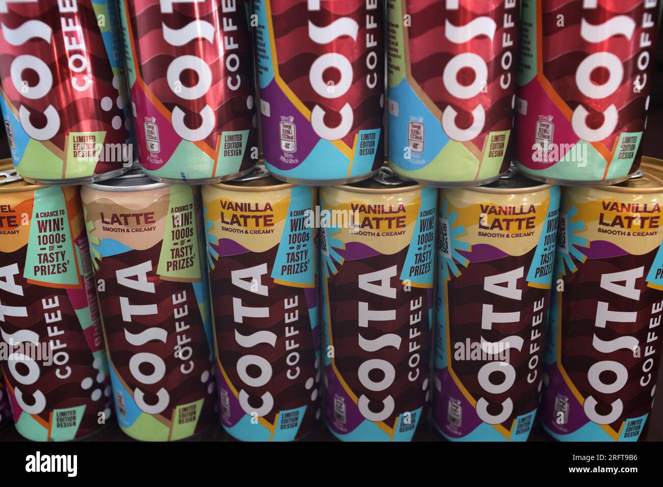 Latte cans hi-res stock photography and images - Alamy