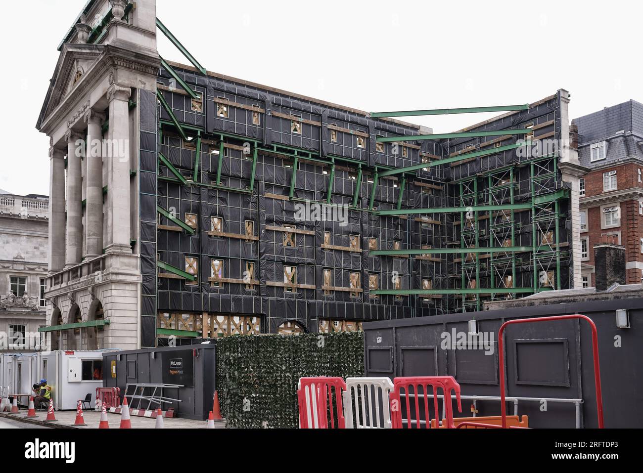 Nuffield house facade hi-res stock photography and images - Alamy