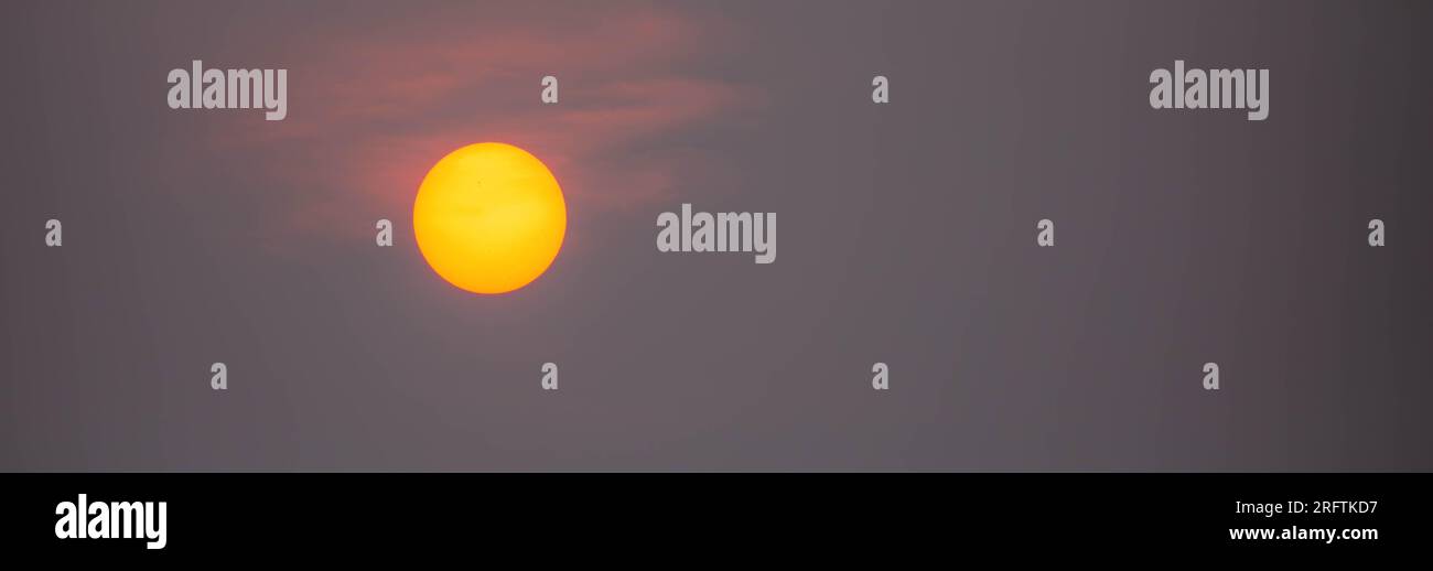 Early evening sun in Wisconsin dulled be the Canadian wild fires in ...