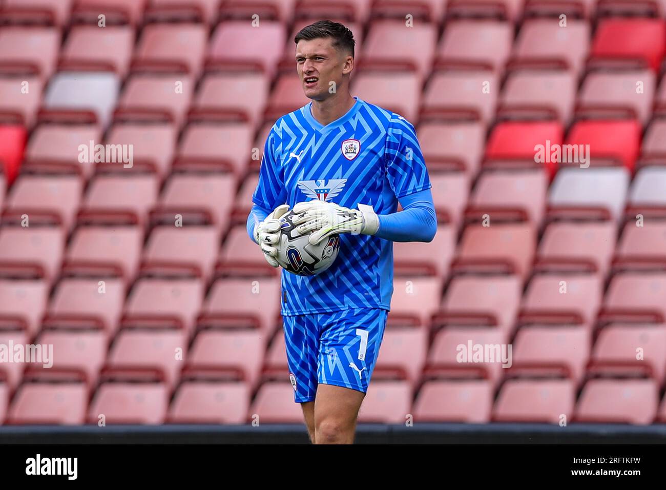 Liam Roberts #1 of Barnsley during the Sky Bet League 1 match Barnsley ...
