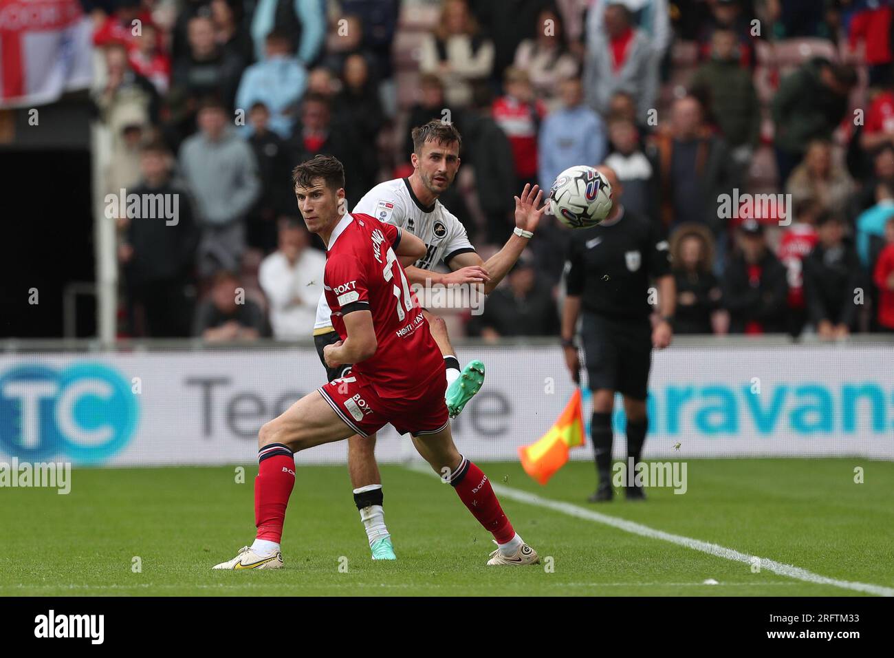 Joe bryan millwall hi-res stock photography and images - Alamy
