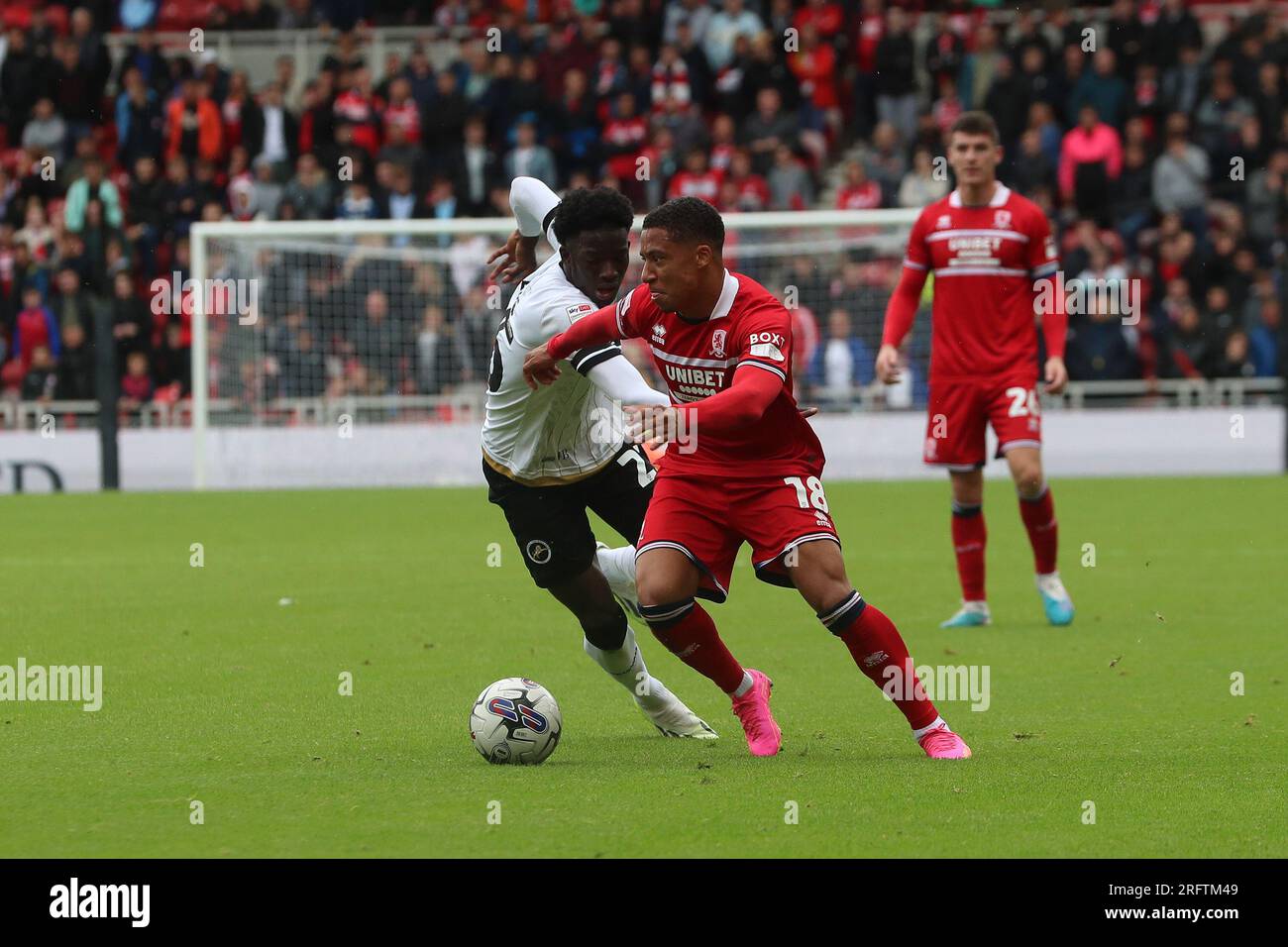 Esse millwall hi-res stock photography and images - Alamy