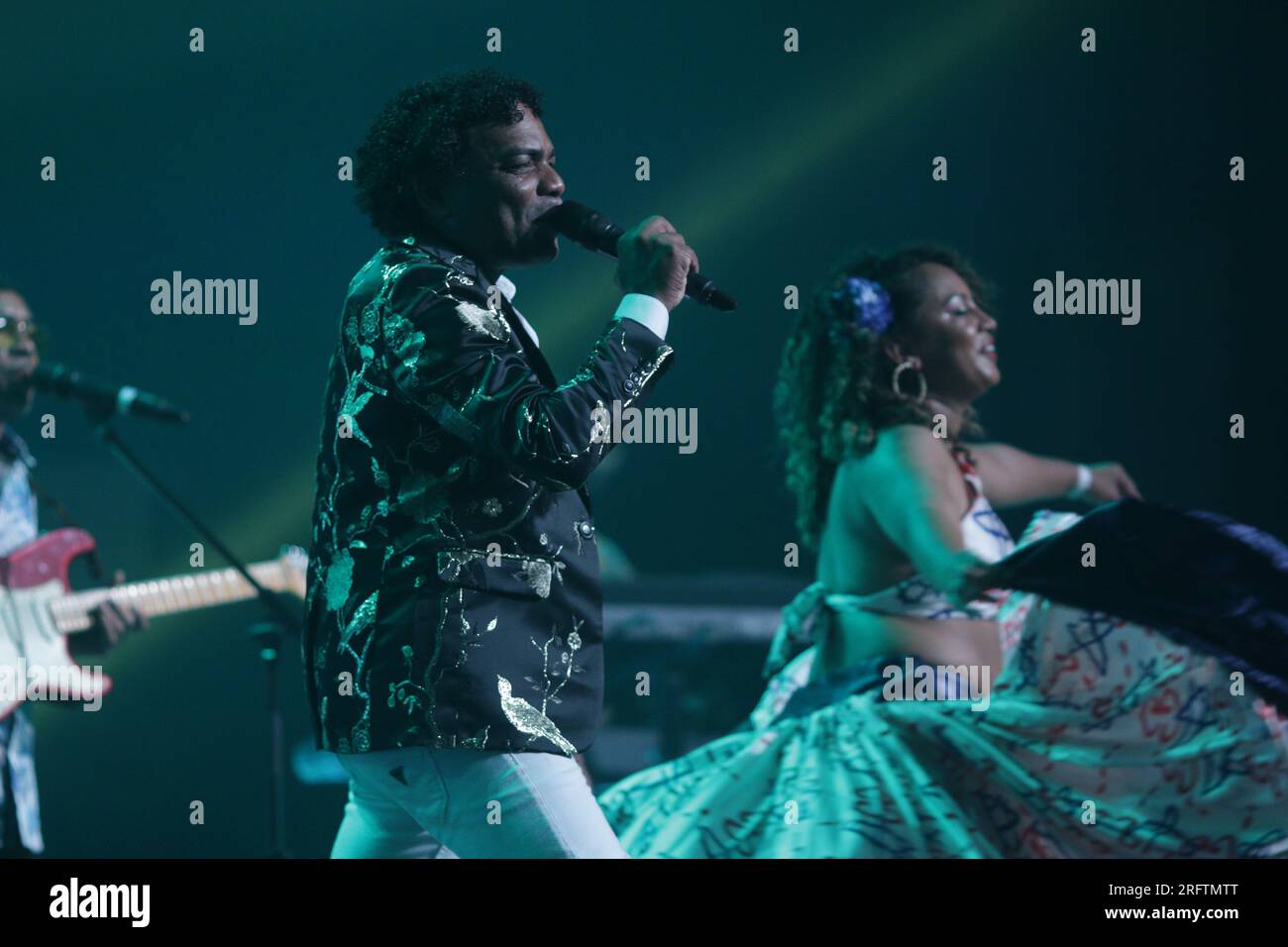 Se retrouvent hi-res stock photography and images - Alamy