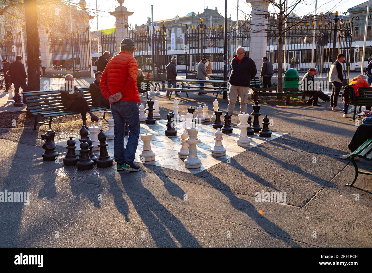 Giant chess board hi-res stock photography and images - Alamy