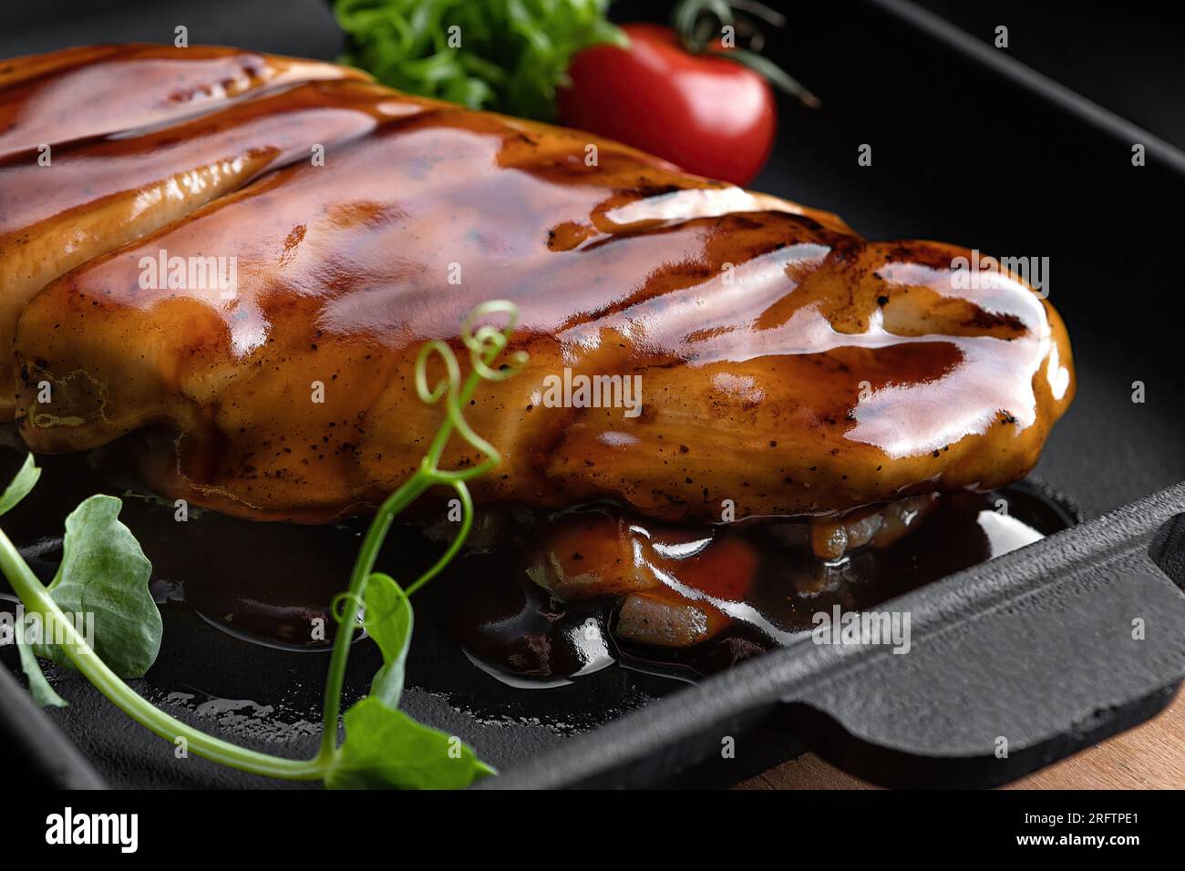 Close up marinated chicken fillet hi-res stock photography and images ...
