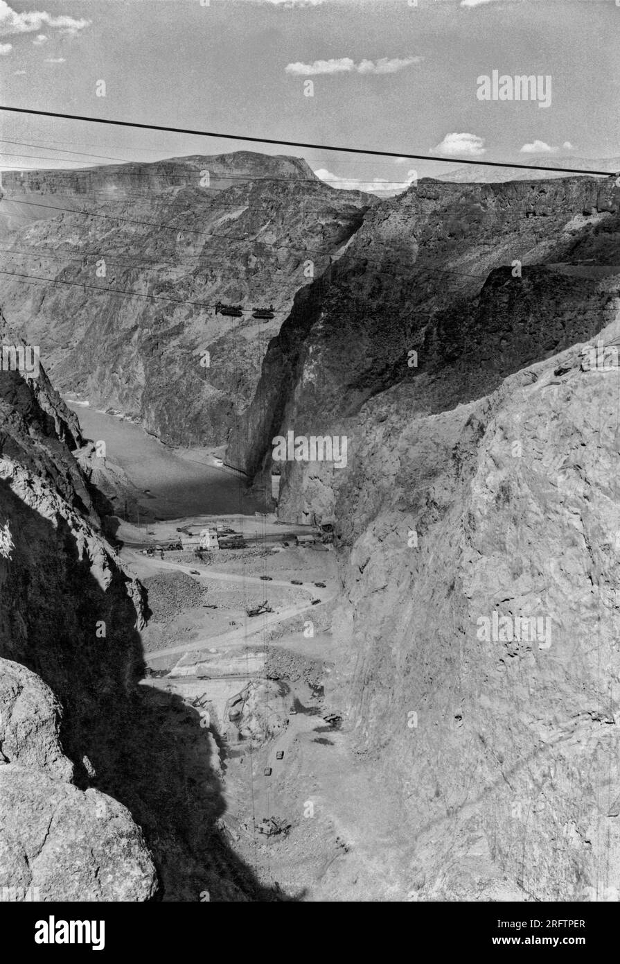 Hoover dam Black and White Stock Photos & Images - Alamy