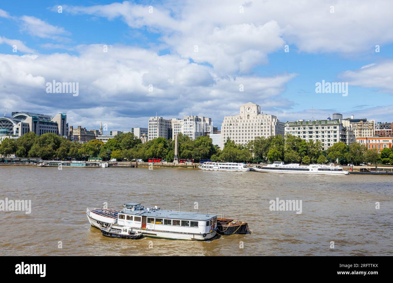 London riverboat transport westminster hi-res stock photography and ...